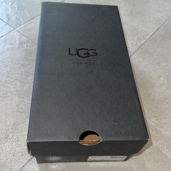 UGG | Accessories | Ugg For Men Gift Box | Poshmark